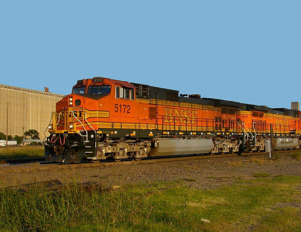 BNSF 5172
